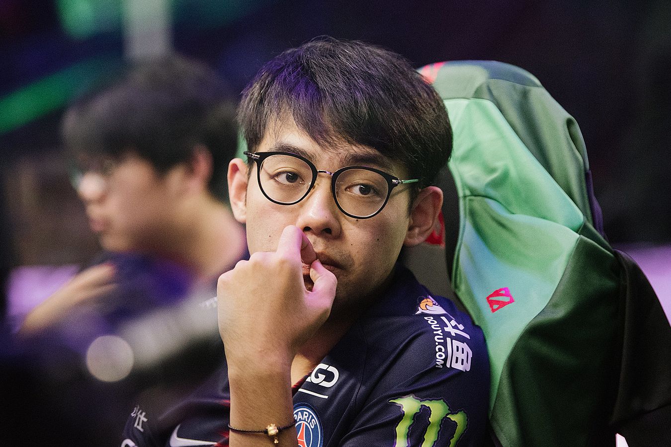 Azure Ray выиграла квалификацию на The International 2023 по Dota 2 в ...