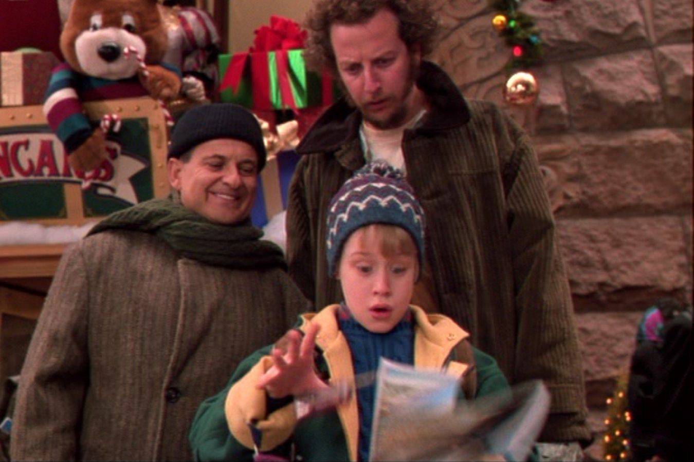 20 лучших новогодних фильмов: «Ирония судьбы», «Один дома», «Крепкий ...