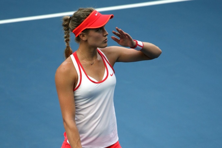 «Хочу, чтобы это был праздник, а не похороны». Эжени Бушар — о ...