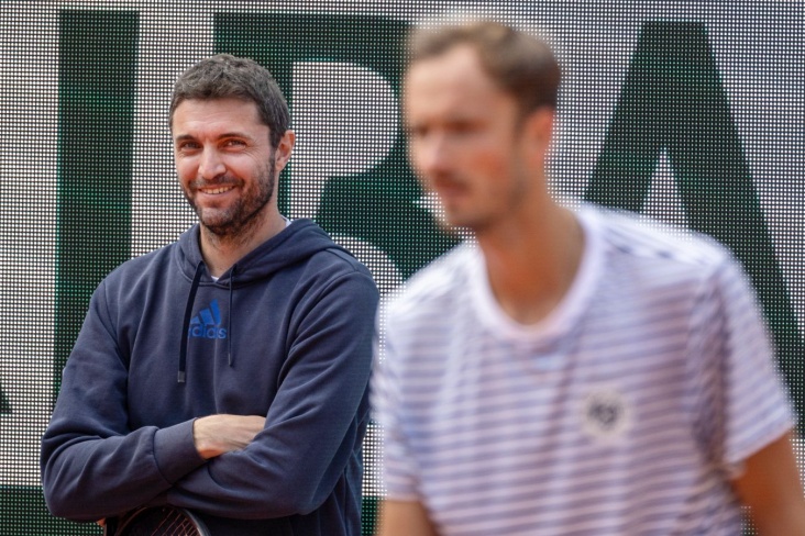 «Ничего неожиданного». Симон — о первом тренерском опыте, полученном в ...