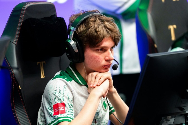 Falcons вышла в плей-офф FISSURE Playground 2 по CS 2, обыграв FaZe ...