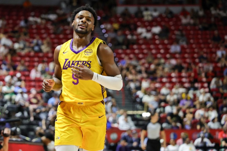 Даниэль Кормье назвал свой критерий успеха карьеры Бронни Джеймса в НБА ...