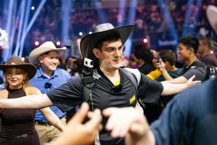 Evelone объявил, кому достанутся русскоязычные права на каст Budapest Major 2025 по CS 2 - Чемпионат