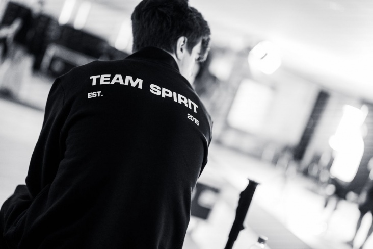 Team Spirit вылетела с The International 2025 — анализ матча с Falcons ...